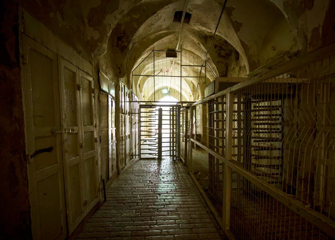 Chapter 3: Israeli Settlements and International Law - Amnesty ...